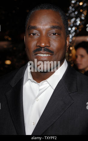 Clifton Powell Los Angeles premiere of Norbit - held at the Mann ...