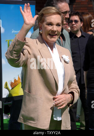 SHREK 2, Queen Lillian, Julie Andrews, 2004, (c) DreamWorks/courtesy ...
