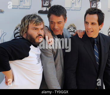 Actor's Robert Downey Jr., Jack Black and Ben Stiller pose backstage at ...