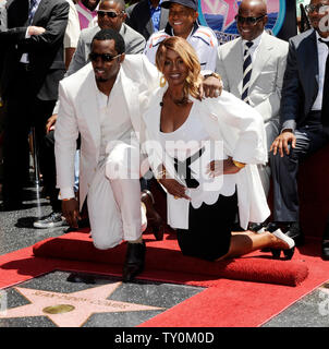 Sean "Diddy" Combs' mother, Janice Combs, and son, King Combs, exit ...