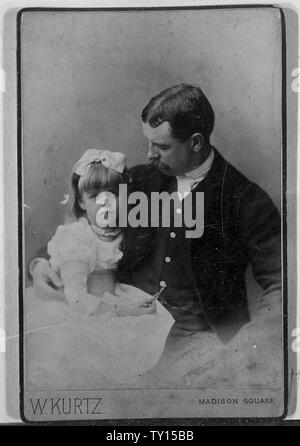 Eleanor Roosevelt and her father Elliott in New York City Stock Photo ...