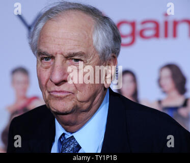 Actor and director gary Marshall attends Christine Lakin's 1970s-themed ...