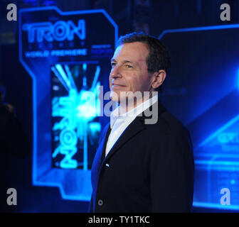 TRON: LEGACY, 2010. ©Walt Disney Pictures/Courtesy Everett Collection ...