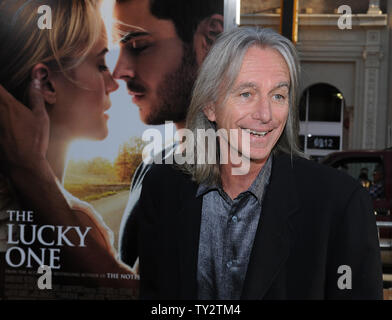 Director Scott Hicks attends 'The Lucky One' European premiere at the ...