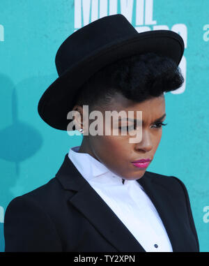 Janelle Monae arrives at the MTV Movie Awards on Sunday, June 3, 2012 ...