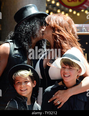 Slash Guns N Roses guitarist and wife Renee 1992 Stock Photo - Alamy