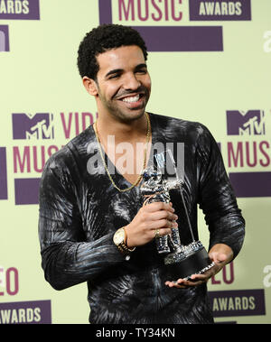 Drake backstage at the MTV Video Music Awards on Thursday, Sept. 6 ...