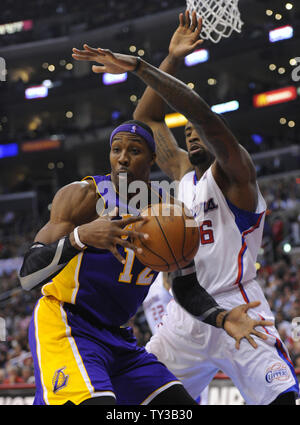 Los Angeles Lakers center DeAndre Jordan (10) stands during the second ...