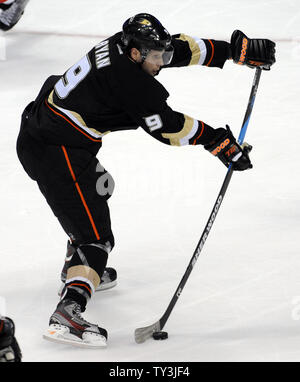 Detroit Red Wings right wing Bobby Ryan shoots against the Nashville ...