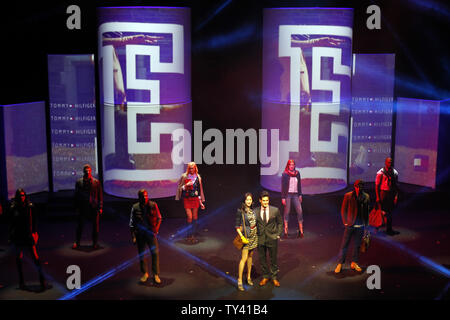 Macy's Passport Presents Glamorama "Fashion Rocks" Featuring: Amy ...