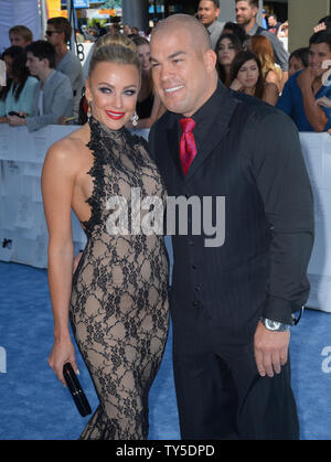 Tito Ortiz, left, and Amber Nichole, with Jesse Jameson Ortiz, Jacob ...