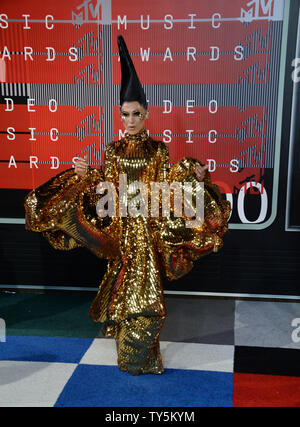 Z LaLa arrives at the 2015 MTV Video Music Awards held at Microsoft ...