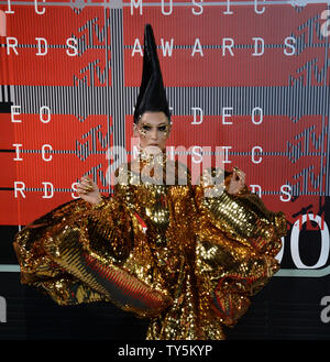 Z LaLa arrives at the 2015 MTV Video Music Awards held at Microsoft ...