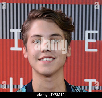 Matthew Espinosa Imagines