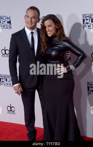 Rapper Souleye, left, and singer/songwriter Alanis Morissette arrive ...