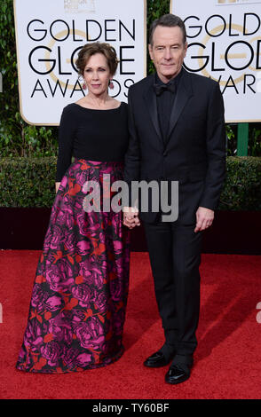 Actor Bryan Cranston, left, and actress Julia Roberts backstage at the ...