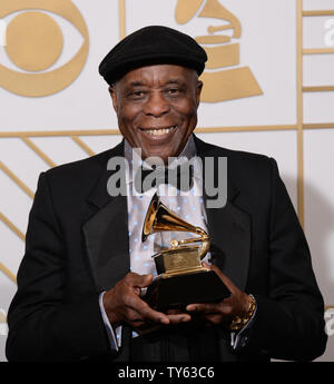 BUDDY GUY - BORN TO PLAY GUITAR - Vintage cover album Stock Photo - Alamy
