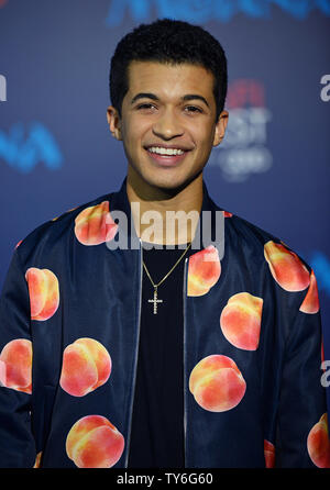 Jordan Fisher arrives at the 2016 AFI Fest - "Moana" World Premiere at ...