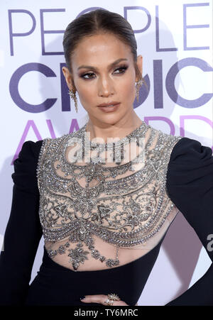 Actress Jennifer Lopez attends the 43rd annual People's Choice Awards ...