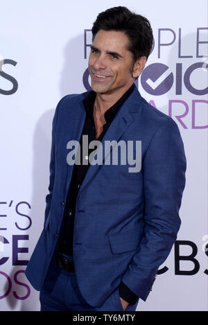 John Stamos at the People's Choice Awards 2017 at the Microsoft Theater ...