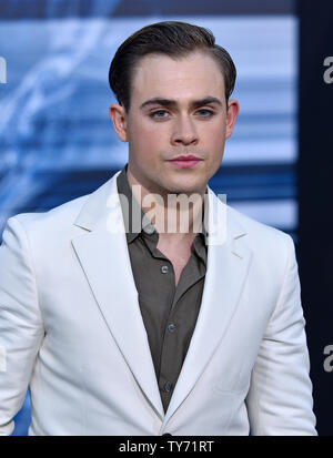 POWER RANGERS, Dacre Montgomery, on set, 2017. ph: Kimberley French ...