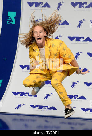 Rory Kramer at the 2017 MTV Video Music Awards held at The Forum on ...
