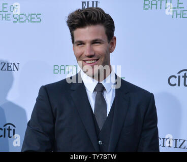 Austin Stowell attends the world premiere of Warner Bros Pictures and Alcon Entertainment ...
