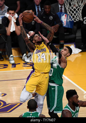 The Los Angeles Lakers' Brandon Ingram (14) dunks against the ...