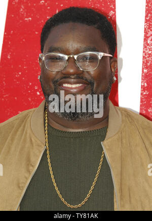 Lil Rel Howery attends the Comedy Central Roast Of Bruce Willis held at ...