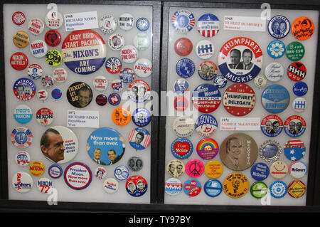 Political memorabilia collectors gather in Las Vegas on August 06, 2008 ...