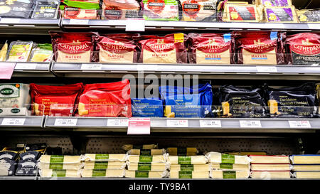 Waitrose Extra Mature Cornish Cheddar cheese Stock Photo - Alamy