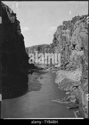 Pathfinder Dam site; view looking up the North Platte River showing the ...
