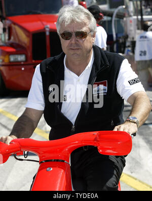 Race car driver Rick Mears in 1986. (AP Photo Stock Photo - Alamy