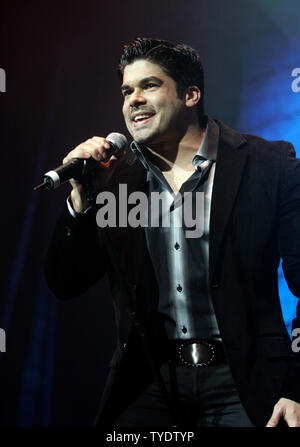 Puerto Rican salsa singer Jerry Rivera performs in concert at the ...