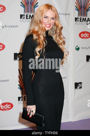 German TV presenter Sonya Kraus arrives for the Bambi 2009 award gala ...