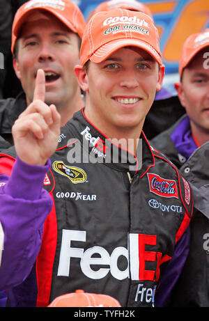 MARTINSVILLE, VA - MARCH 30: Denny Hamlin (#11 Joe Gibbs Racing ...