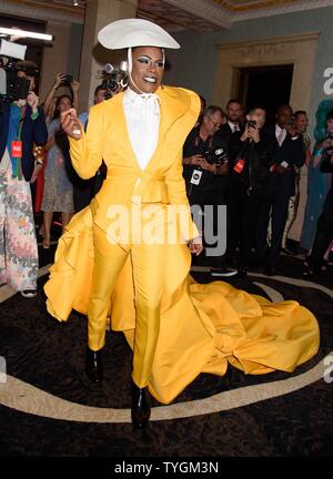 NEW YORK, NEW YORK - JUNE 25: Billy Porter, Parade Grand Marshal ...