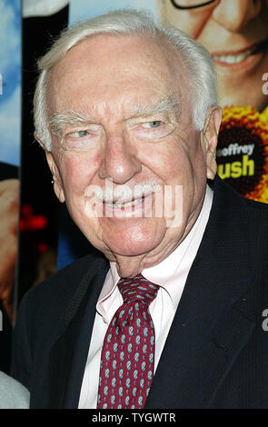 Walter Cronkite arrives for the November 19, 2004 New York Screening of ...