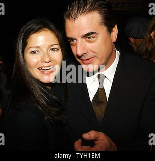 Chris Noth and Jill Hennessey former cast members with Orbach on the tv ...