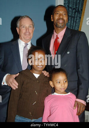 Wesley Autrey, subway rescue hero, attends Time magazine 100 Most ...