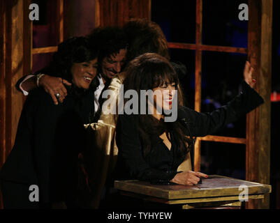 Veronica "Ronnie" Spector, Estelle Bennett and Nedra Talley of the ...