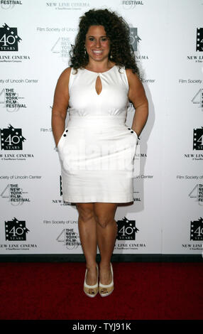 Marissa Jaret Winokur arrives on the red carpet at the 72nd Annual Tony ...