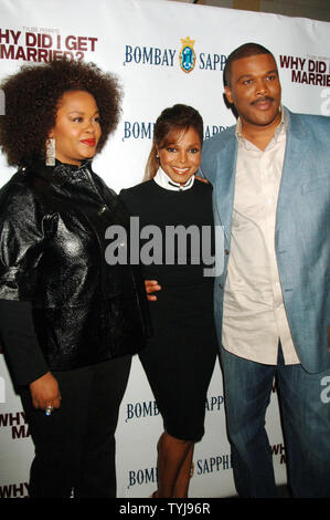 Jill Scott, Janet Jackson, and Tyler Perry New York Premiere of 'Why ...