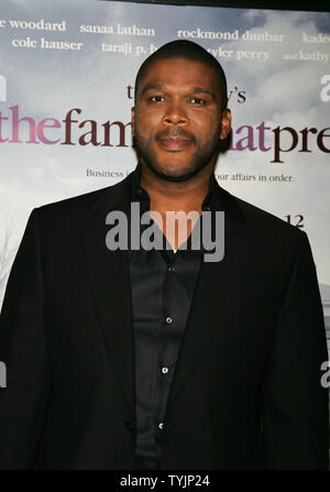 Tyler Perry New York Screening of Tyler Perry's 'Medea Goes To Jail' at ...