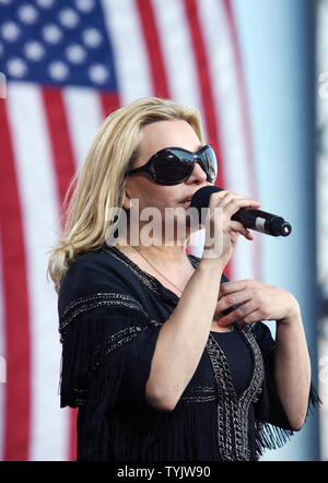 Taylor Dayne in New York City, circa early 1990’s. Photo Credit: Henry ...