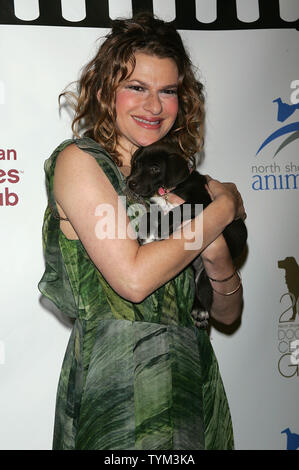 Sandra Bernhard 2010 North Shore Animal League America's 4th annual ...