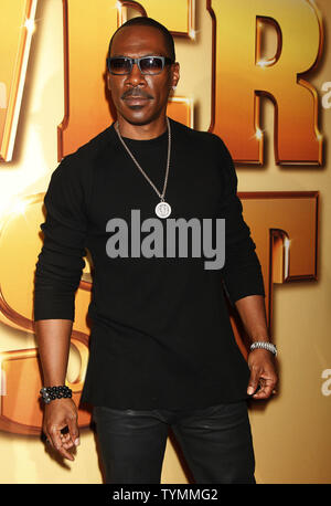 Eddie Murphy at the premiere of "Tower Heist" at the Ziegfeld Theatre ...