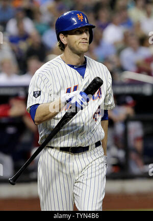 New York Mets Jason Bay plays in a game against the Florida Marlins at ...