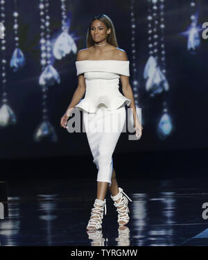 11 September 2016 - Atlantic City, New Jersey - 2017 Miss America Savvy ...