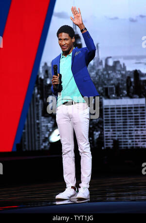 Jon Batiste sings the National Anthem on the field ahead of Super Bowl ...